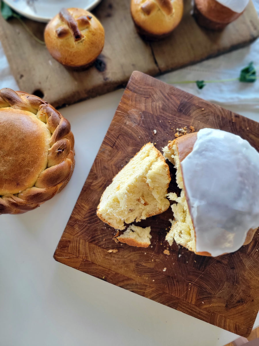 Recipe Tutorial for Ukrainian Paska (Easter Bread) – Megan Smith